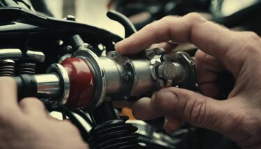 How To Adjust Air Shocks On Harley Davidson | Iron Horse Rebels